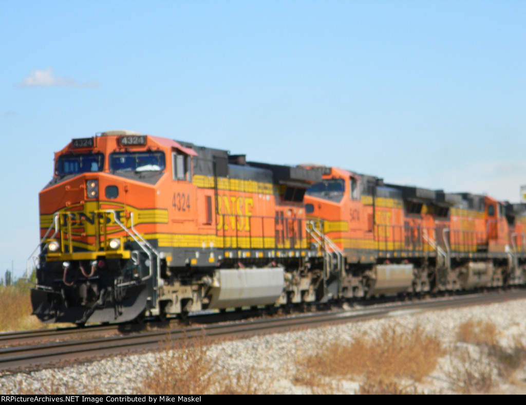 BNSF 4324